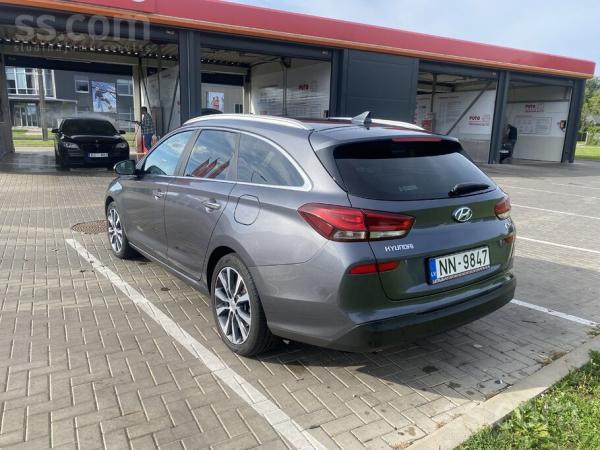 Pelēks Hyundai i30 2018 Rīga, ar dzinēja tilpumu 1.60 L un nobraukumu 261 tūkst. km par 8500 €, foto 5 vietnē AUTOMOTO.COM.LV