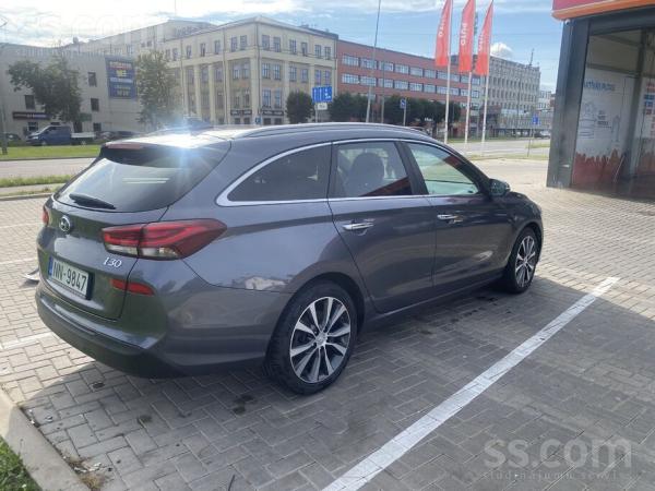 Pelēks Hyundai i30 2018 Rīga, ar dzinēja tilpumu 1.60 L un nobraukumu 261 tūkst. km par 8500 €, foto 6 vietnē AUTOMOTO.COM.LV
