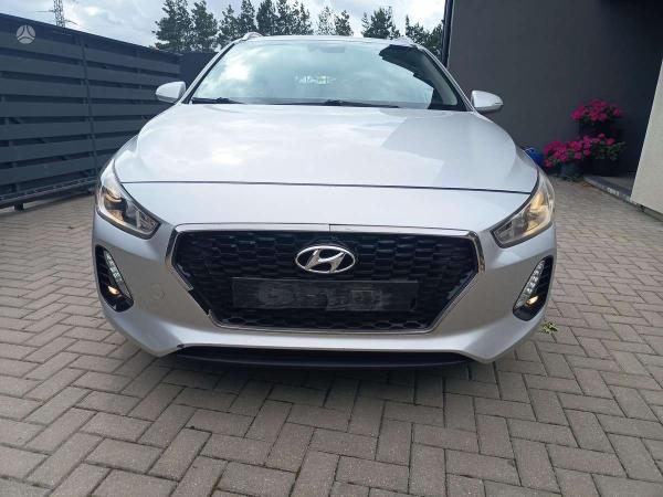 Pelēks Hyundai i30 2018 Kauņa, ar dzinēja tilpumu 1.58 L un nobraukumu 174 tūkst. km par 5950 €, foto 3 vietnē AUTOMOTO.COM.LV