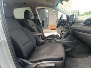 Grey Hyundai i30 2018 in Kaunas, with an engine capacity of 1.58 L and mileage of 174 thousand km for 5950 €, photo 20 on AUTOMOTO.COM.LV