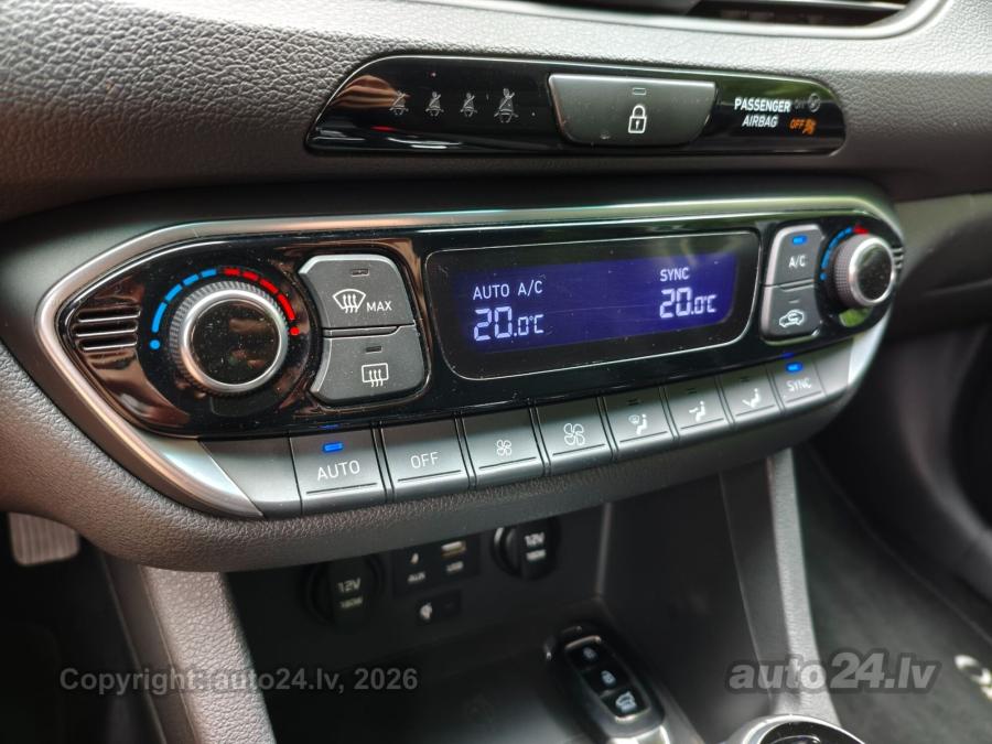 Серый Хендай i30 2018 в Таллин, объемом двигателя 1.60 л и пробегом 86 тыс. км за 10900 €, фото 9 на AUTOMOTO.COM.LV