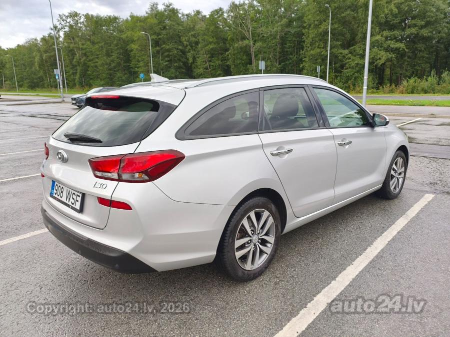 Серый Хендай i30 2018 в Таллин, объемом двигателя 1.60 л и пробегом 86 тыс. км за 10900 €, фото 10 на AUTOMOTO.COM.LV