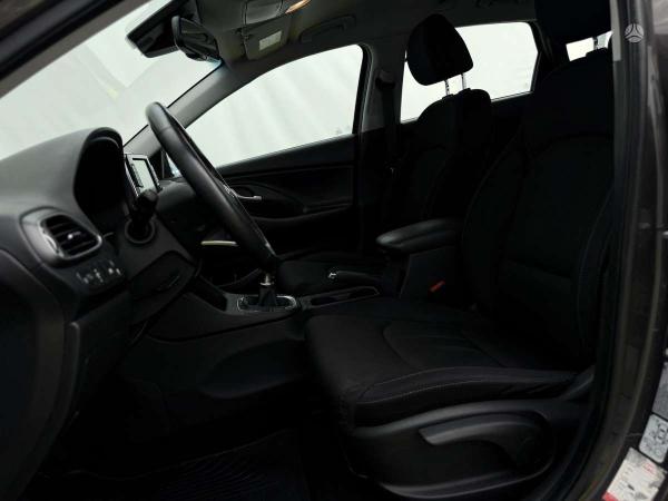 Серый Хендай i30 2019 в Вильнюс, объемом двигателя 1.60 л и пробегом 144 тыс. км за 7800 €, фото 10 на AUTOMOTO.COM.LV