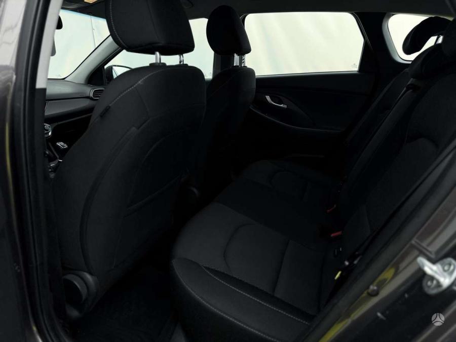 Pelēks Hyundai i30 2019 Viļņa, ar dzinēja tilpumu 1.60 L un nobraukumu 144 tūkst. km par 7800 €, foto 12 vietnē AUTOMOTO.COM.LV