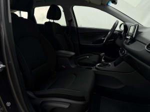 Pelēks Hyundai i30 2019 Viļņa, ar dzinēja tilpumu 1.60 L un nobraukumu 144 tūkst. km par 7800 €, foto 15 vietnē AUTOMOTO.COM.LV