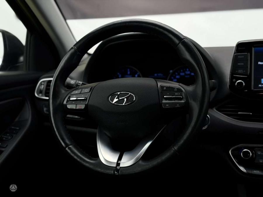 Pelēks Hyundai i30 2019 Viļņa, ar dzinēja tilpumu 1.60 L un nobraukumu 144 tūkst. km par 7800 €, foto 17 vietnē AUTOMOTO.COM.LV