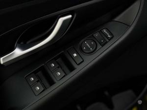 Pelēks Hyundai i30 2019 Viļņa, ar dzinēja tilpumu 1.60 L un nobraukumu 144 tūkst. km par 7800 €, foto 20 vietnē AUTOMOTO.COM.LV