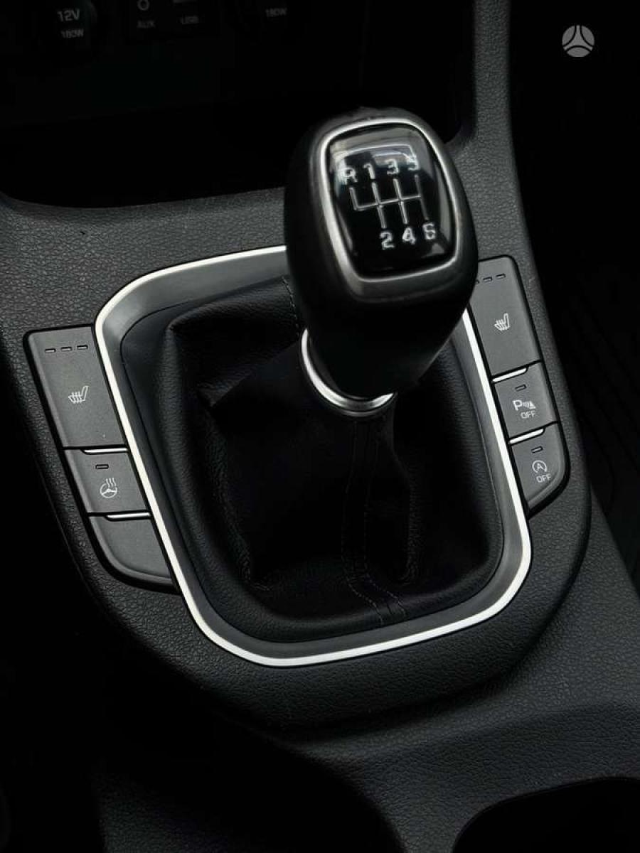 Pelēks Hyundai i30 2019 Viļņa, ar dzinēja tilpumu 1.60 L un nobraukumu 144 tūkst. km par 7800 €, foto 22 vietnē AUTOMOTO.COM.LV
