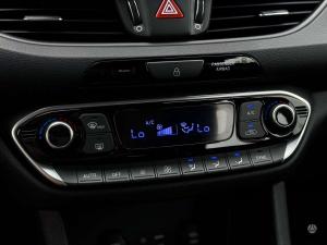 Pelēks Hyundai i30 2019 Viļņa, ar dzinēja tilpumu 1.60 L un nobraukumu 144 tūkst. km par 7800 €, foto 24 vietnē AUTOMOTO.COM.LV