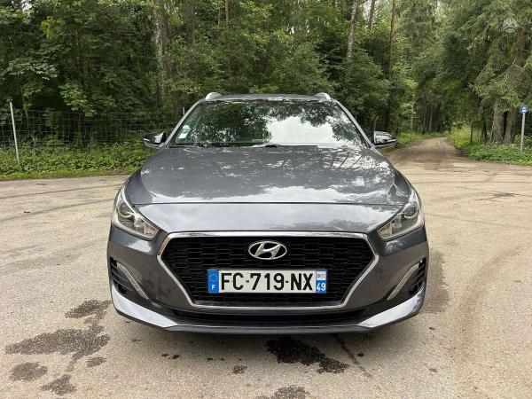 Серый Хендай i30 2019 в Таураге, объемом двигателя 1.60 л и пробегом 230 тыс. км за 6450 €, фото 2 на AUTOMOTO.COM.LV
