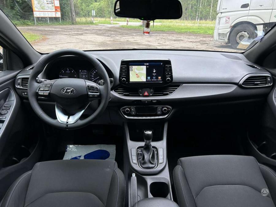 Pelēks Hyundai i30 2019 Tauragė, ar dzinēja tilpumu 1.60 L un nobraukumu 230 tūkst. km par 6450 €, foto 12 vietnē AUTOMOTO.COM.LV