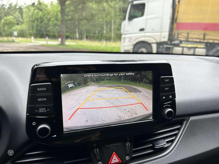 Pelēks Hyundai i30 2019 Tauragė, ar dzinēja tilpumu 1.60 L un nobraukumu 230 tūkst. km par 6450 €, foto 23 vietnē AUTOMOTO.COM.LV