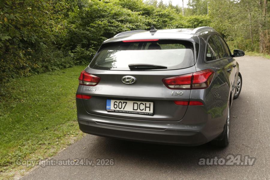 Grey Hyundai i30 2019 in Tallinn, with an engine capacity of 1.40 L and mileage of 83 thousand km for 10000 €, photo 12 on AUTOMOTO.COM.LV
