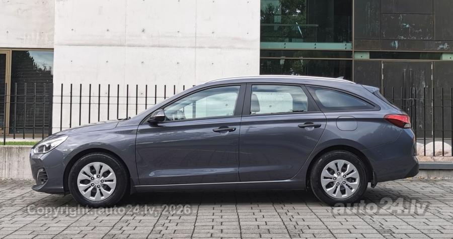 Pelēks Hyundai i30 2019 Tallina, ar dzinēja tilpumu 1.40 L un nobraukumu 84 tūkst. km par 11390 €, foto 7 vietnē AUTOMOTO.COM.LV