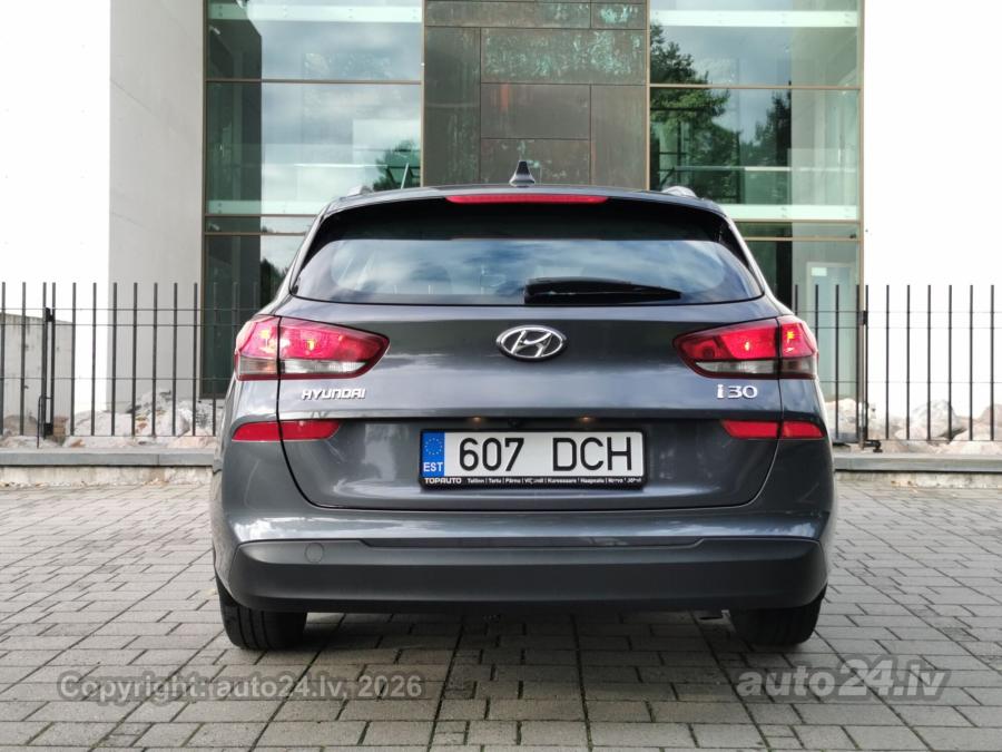 Pelēks Hyundai i30 2019 Tallina, ar dzinēja tilpumu 1.40 L un nobraukumu 84 tūkst. km par 11390 €, foto 11 vietnē AUTOMOTO.COM.LV