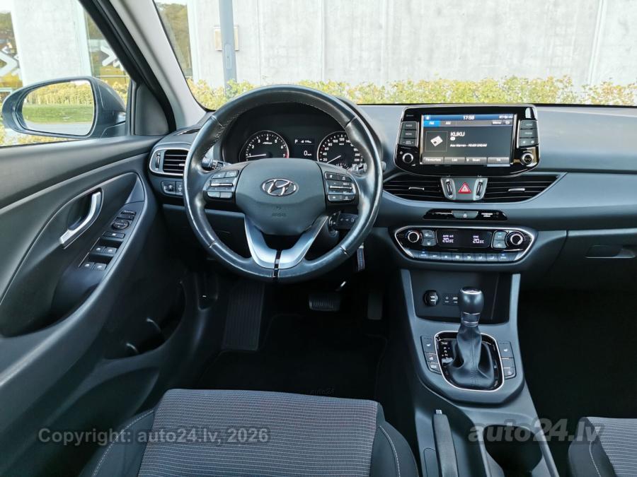 Pelēks Hyundai i30 2019 Tallina, ar dzinēja tilpumu 1.40 L un nobraukumu 84 tūkst. km par 11390 €, foto 18 vietnē AUTOMOTO.COM.LV