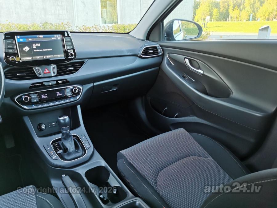 Pelēks Hyundai i30 2019 Tallina, ar dzinēja tilpumu 1.40 L un nobraukumu 84 tūkst. km par 11390 €, foto 25 vietnē AUTOMOTO.COM.LV