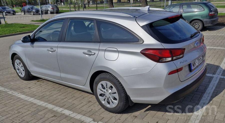 Grey Hyundai i30 2020 in Riga, with an engine capacity of 1.60 L and mileage of 211 thousand km for 7800 €, photo 4 on AUTOMOTO.COM.LV