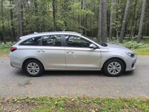 Grey Hyundai i30 2020 in Kaunas, with an engine capacity of 1.00 L and mileage of 82 thousand km for 8950 €, photo 6 on AUTOMOTO.COM.LV