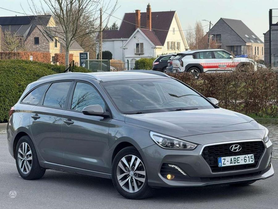Pelēks Hyundai i30 2020 Šauļi, ar dzinēja tilpumu 1.00 L un nobraukumu 190 tūkst. km par 5100 €, foto 3 vietnē AUTOMOTO.COM.LV