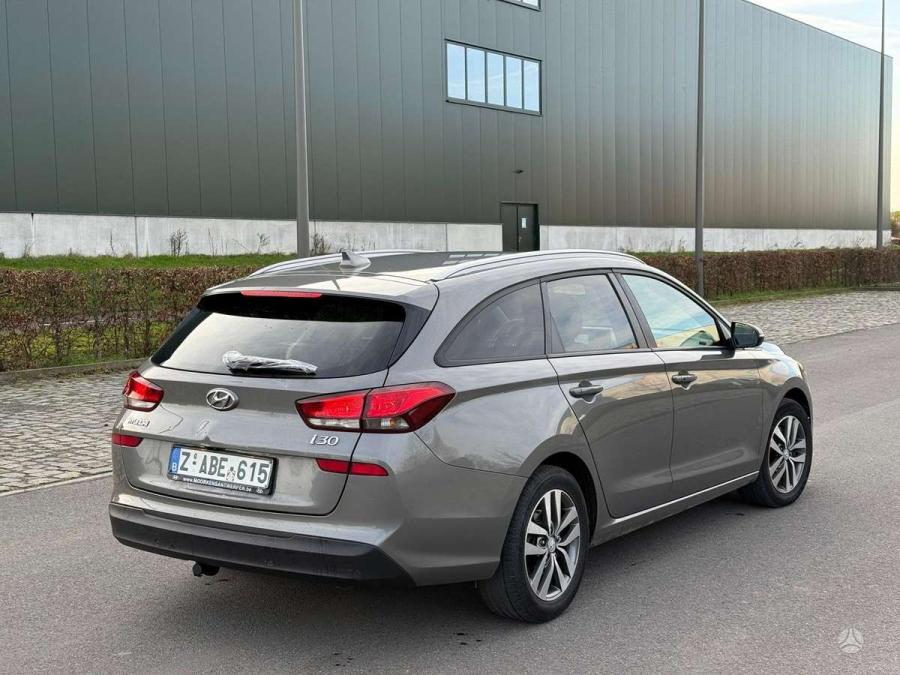 Pelēks Hyundai i30 2020 Šauļi, ar dzinēja tilpumu 1.00 L un nobraukumu 190 tūkst. km par 5100 €, foto 6 vietnē AUTOMOTO.COM.LV