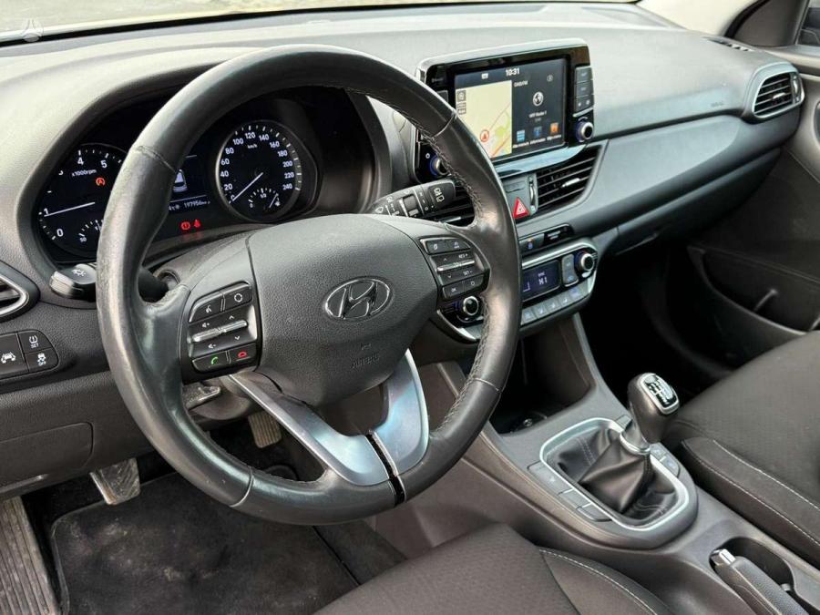Pelēks Hyundai i30 2020 Šauļi, ar dzinēja tilpumu 1.00 L un nobraukumu 190 tūkst. km par 5100 €, foto 8 vietnē AUTOMOTO.COM.LV