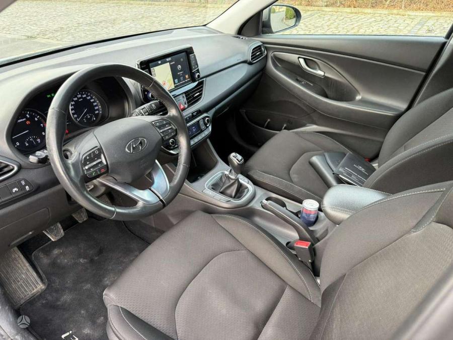 Pelēks Hyundai i30 2020 Šauļi, ar dzinēja tilpumu 1.00 L un nobraukumu 190 tūkst. km par 5100 €, foto 9 vietnē AUTOMOTO.COM.LV