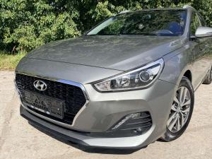 Grey Hyundai i30 2020 in Siauliai, with an engine capacity of 1.00 L and mileage of 199 thousand km for 7100 €, photo 4 on AUTOMOTO.COM.LV