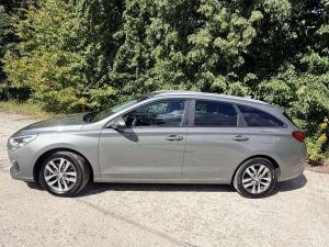 Grey Hyundai i30 2020 in Siauliai, with an engine capacity of 1.00 L and mileage of 199 thousand km for 7100 €, photo 5 on AUTOMOTO.COM.LV