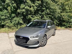 Grey Hyundai i30 2020 in Siauliai, with an engine capacity of 1.00 L and mileage of 199 thousand km for 7100 €, photo 6 on AUTOMOTO.COM.LV