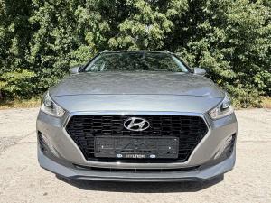 Grey Hyundai i30 2020 in Siauliai, with an engine capacity of 1.00 L and mileage of 199 thousand km for 7100 €, photo 13 on AUTOMOTO.COM.LV