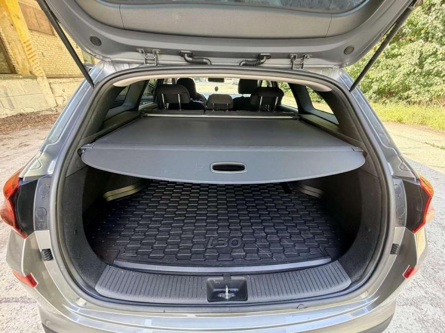Grey Hyundai i30 2020 in Siauliai, with an engine capacity of 1.00 L and mileage of 199 thousand km for 7100 €, photo 26 on AUTOMOTO.COM.LV