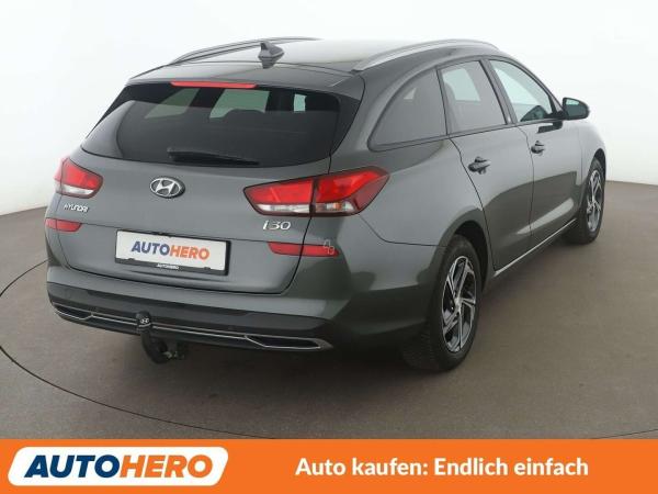Pelēks Hyundai i30 2021 Kauņa, ar dzinēja tilpumu 1.00 L un nobraukumu 38 tūkst. km par 21582 €, foto 6 vietnē AUTOMOTO.COM.LV