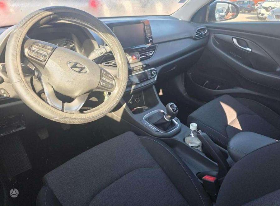 Серый Хендай i30 2021 в Таураге, объемом двигателя 1.00 л и пробегом 32 тыс. км за 6600 €, фото 11 на AUTOMOTO.COM.LV
