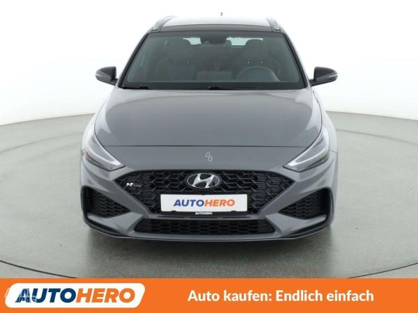Grey Hyundai i30 2022 in Kaunas, with an engine capacity of 1.50 L and mileage of 24 thousand km for 27540 €, photo 9 on AUTOMOTO.COM.LV