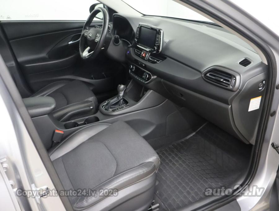 Pelēks Hyundai i30 2022 Tallina, ar dzinēja tilpumu 1.50 L un nobraukumu 96 tūkst. km par 15900 €, foto 9 vietnē AUTOMOTO.COM.LV