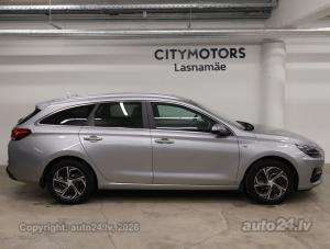 Pelēks Hyundai i30 2022 Tallina, ar dzinēja tilpumu 1.50 L un nobraukumu 96 tūkst. km par 15900 €, foto 5 vietnē AUTOMOTO.COM.LV