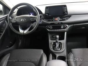 Pelēks Hyundai i30 2022 Tallina, ar dzinēja tilpumu 1.50 L un nobraukumu 96 tūkst. km par 15900 €, foto 7 vietnē AUTOMOTO.COM.LV