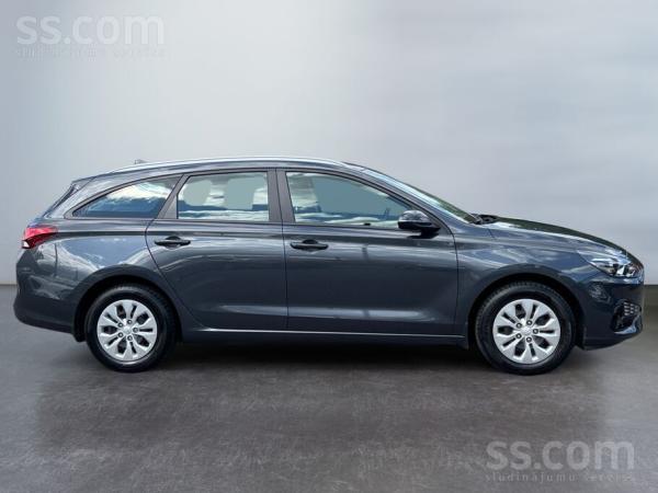 Pelēks Hyundai i30 2022 Rīga, ar dzinēja tilpumu 1.50 L un nobraukumu 84 tūkst. km par 10750 €, foto 6 vietnē AUTOMOTO.COM.LV