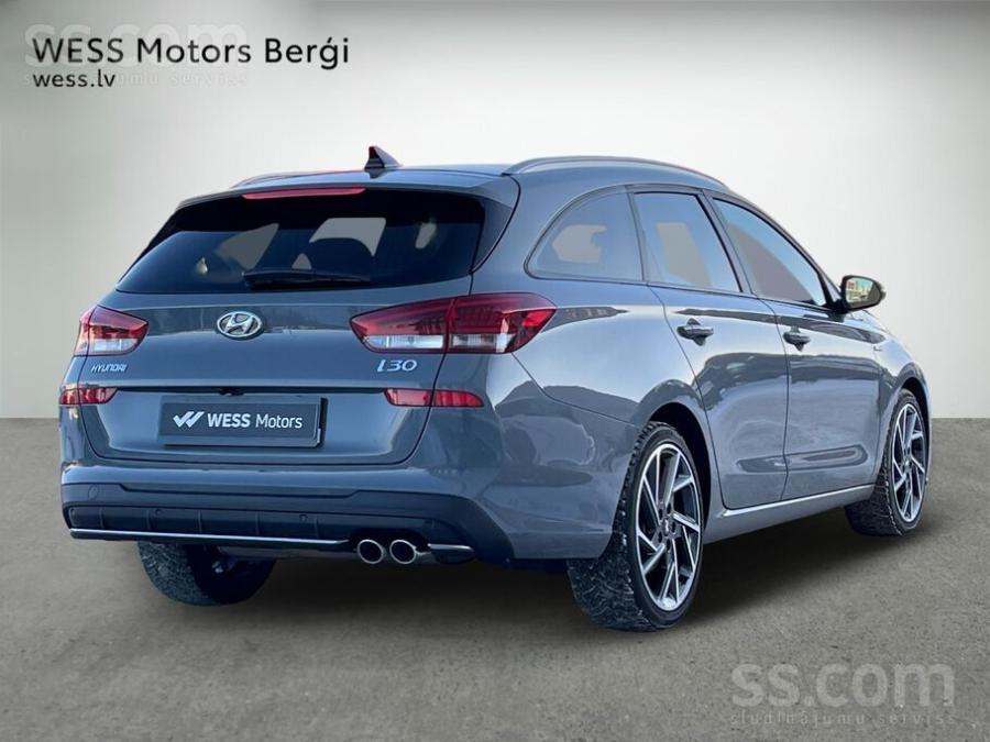 Pelēks Hyundai i30 2023 Rīga, ar dzinēja tilpumu 1.50 L un nobraukumu 46 tūkst. km par 19990 €, foto 2 vietnē AUTOMOTO.COM.LV