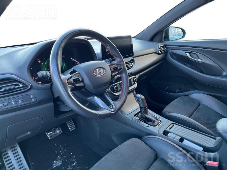 Pelēks Hyundai i30 2023 Rīga, ar dzinēja tilpumu 1.50 L un nobraukumu 46 tūkst. km par 19990 €, foto 10 vietnē AUTOMOTO.COM.LV