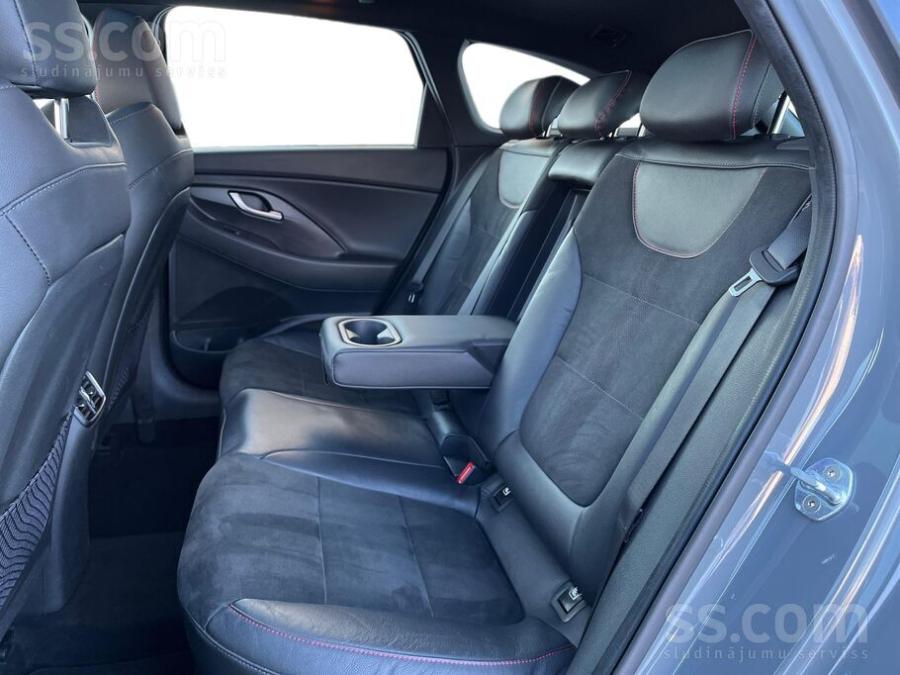 Pelēks Hyundai i30 2023 Rīga, ar dzinēja tilpumu 1.50 L un nobraukumu 46 tūkst. km par 19990 €, foto 14 vietnē AUTOMOTO.COM.LV