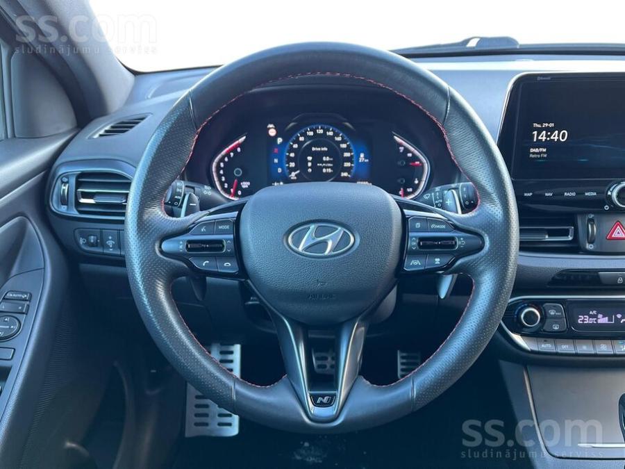 Pelēks Hyundai i30 2023 Rīga, ar dzinēja tilpumu 1.50 L un nobraukumu 46 tūkst. km par 18590 €, foto 13 vietnē AUTOMOTO.COM.LV