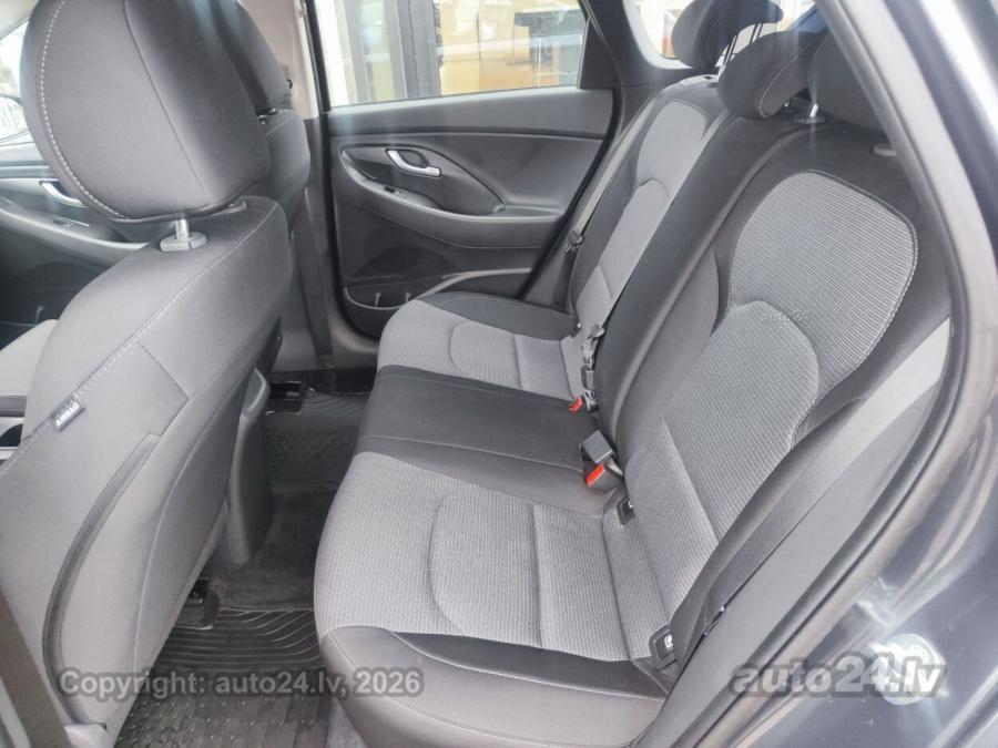 Pelēks Hyundai i30 2024 Tartu, ar dzinēja tilpumu 1.50 L un nobraukumu 31 tūkst. km par 15990 €, foto 5 vietnē AUTOMOTO.COM.LV