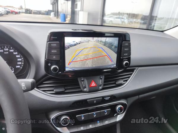 Серый Хендай i30 2024 в Тарту, объемом двигателя 1.50 л и пробегом 31 тыс. км за 15990 €, фото 11 на AUTOMOTO.COM.LV