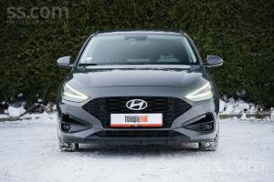 Pelēks Hyundai i30 2024 Rīga, ar dzinēja tilpumu 1.50 L un nobraukumu 22 tūkst. km par 17500 €, foto 3 vietnē AUTOMOTO.COM.LV