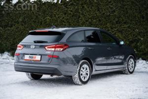 Pelēks Hyundai i30 2024 Rīga, ar dzinēja tilpumu 1.50 L un nobraukumu 22 tūkst. km par 17500 €, foto 6 vietnē AUTOMOTO.COM.LV