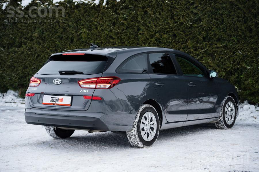Pelēks Hyundai i30 2024 Rīga, ar dzinēja tilpumu 1.50 L un nobraukumu 22 tūkst. km par 17500 €, foto 6 vietnē AUTOMOTO.COM.LV