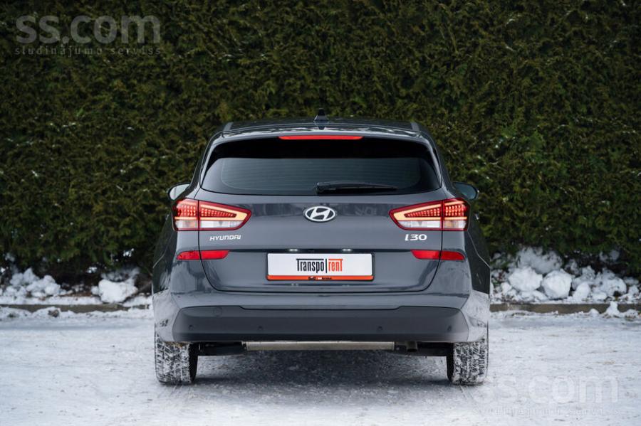 Pelēks Hyundai i30 2024 Rīga, ar dzinēja tilpumu 1.50 L un nobraukumu 22 tūkst. km par 17500 €, foto 7 vietnē AUTOMOTO.COM.LV
