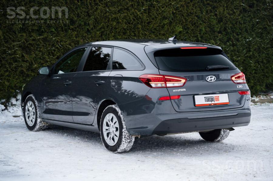 Pelēks Hyundai i30 2024 Rīga, ar dzinēja tilpumu 1.50 L un nobraukumu 22 tūkst. km par 17500 €, foto 8 vietnē AUTOMOTO.COM.LV